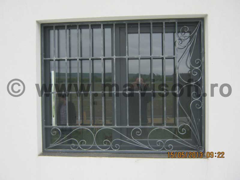 Grilaje metalice pentru ferestre
