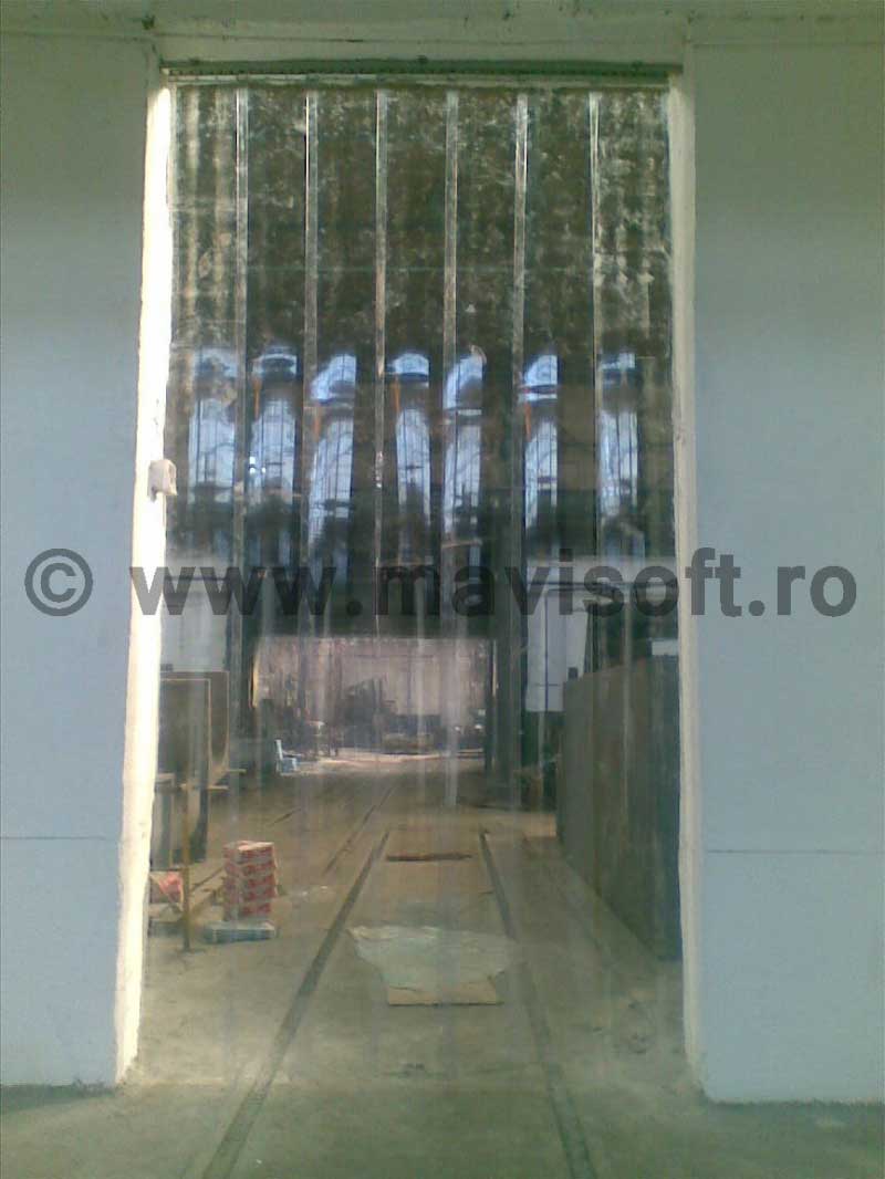 Perdele industriale din PVC